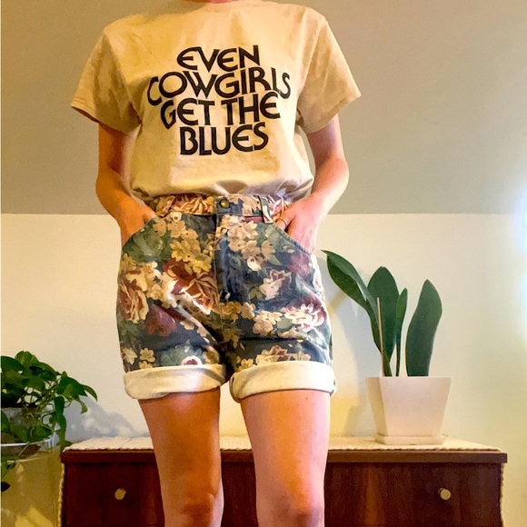 Vintage | Shorts | Vintage Stuffed Shirt Floral Denim Jean Shorts ...